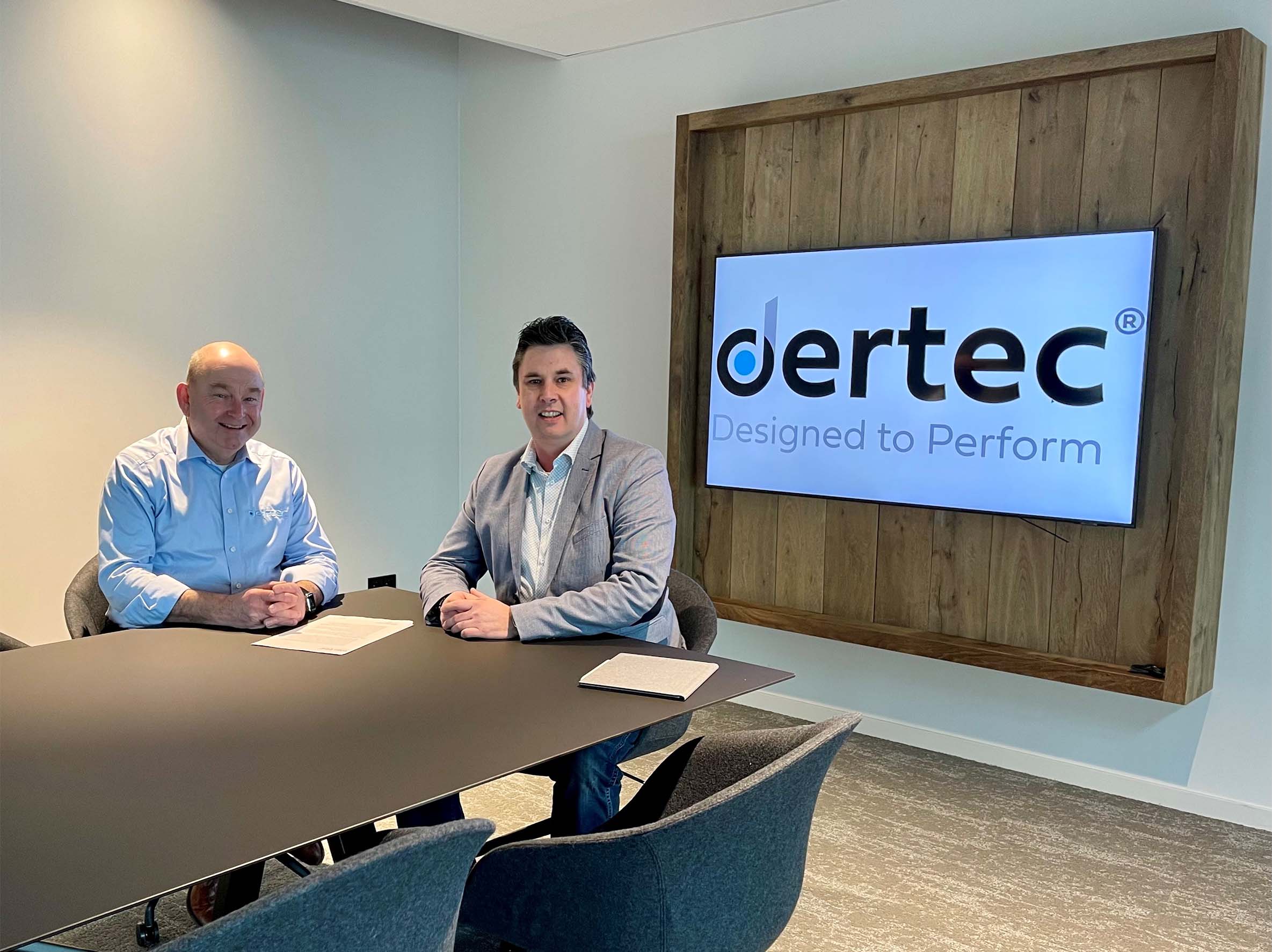 Internationale versterking - Dertec